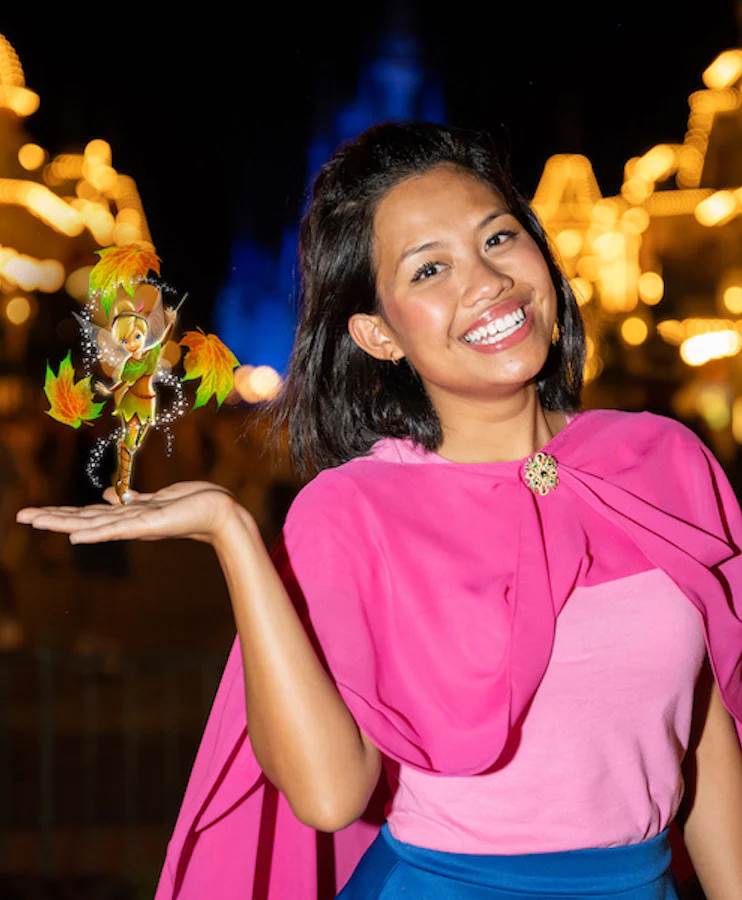 New and Returning Disney PhotoPass Magic Shots Revealed for Mickey's ...