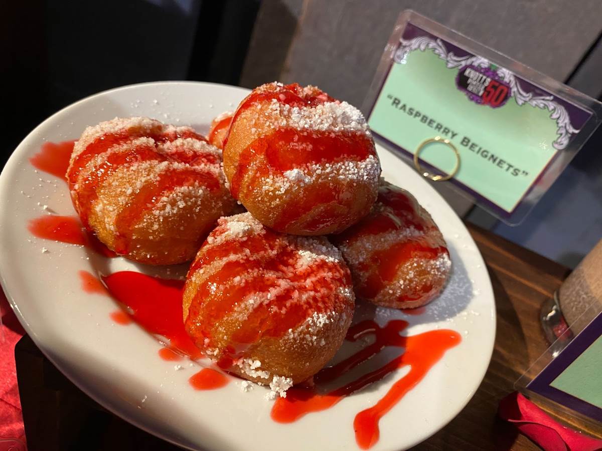 Photos: Knott's Scary Farm 2023 Offers Spooktacular Food and ...