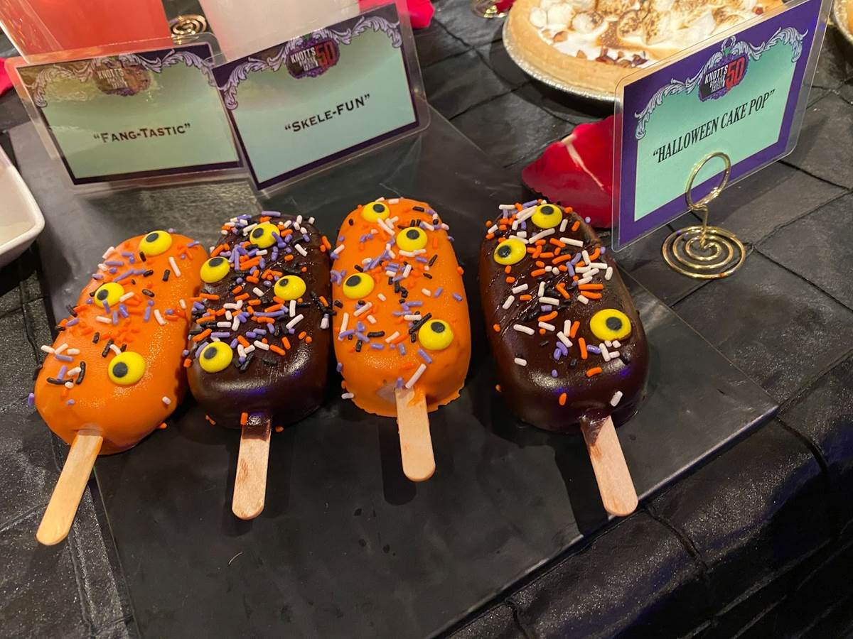 Photos: Knott's Scary Farm 2023 Offers Spooktacular Food and ...