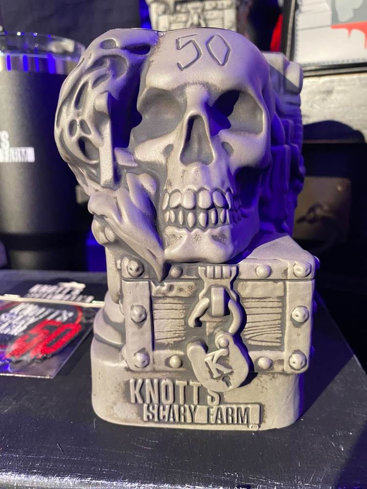 Photos: Knott's Scary Farm 2023 Offers Spooktacular Food and ...