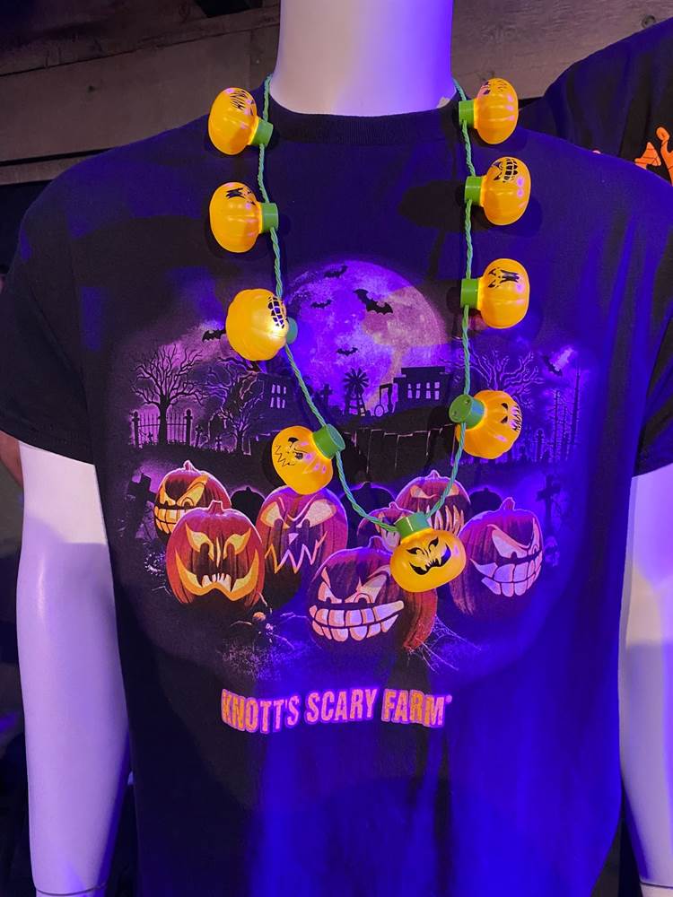 Photos: Knott's Scary Farm 2023 Offers Spooktacular Food and Merchandise, 50th Anniversary ...