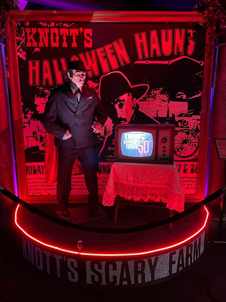 Photos: Knott's Scary Farm 2023 Offers Spooktacular Food and ...