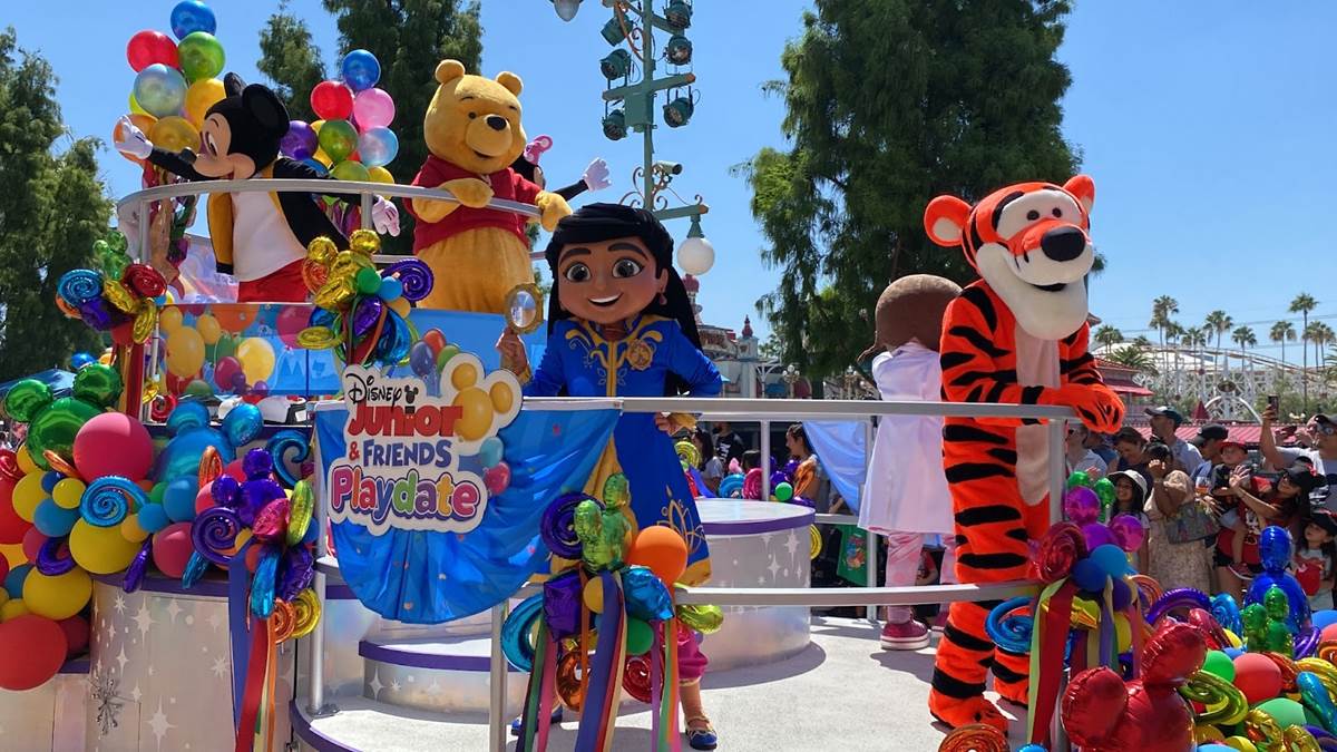 Photos / Videos: First-Ever Disney Junior & Friends Playdate Takes Over ...