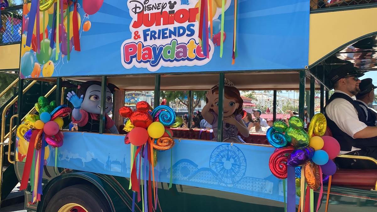 Photos / Videos: First-Ever Disney Junior & Friends Playdate Takes Over ...