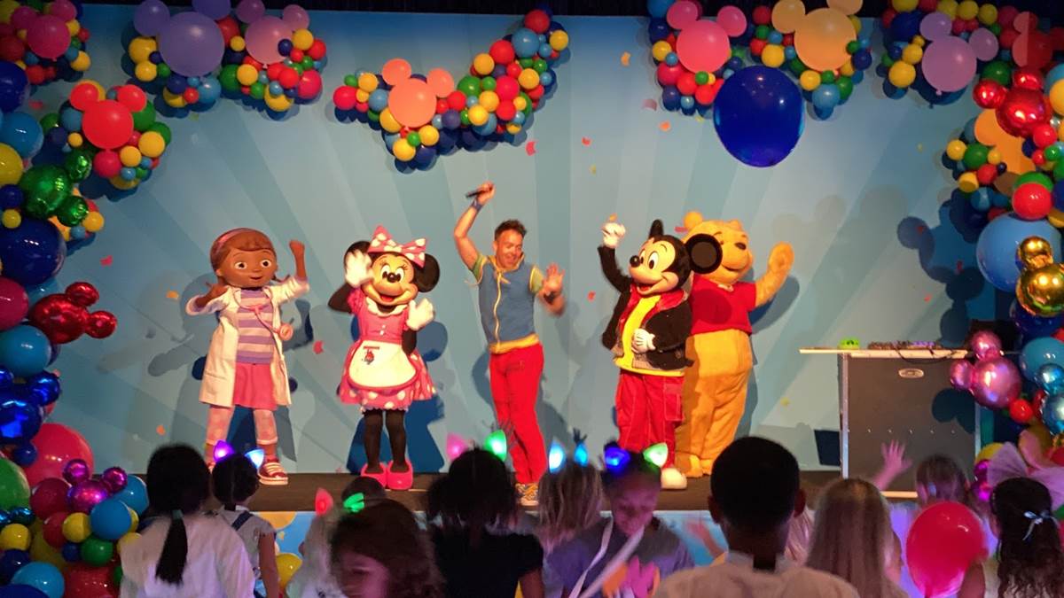 Photos / Videos: First-Ever Disney Junior & Friends Playdate Takes Over ...