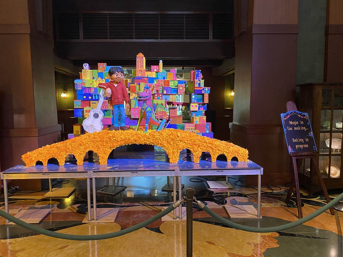 Photos: "Coco" Chocolate Sculpture Arrives at Disney's Grand ...