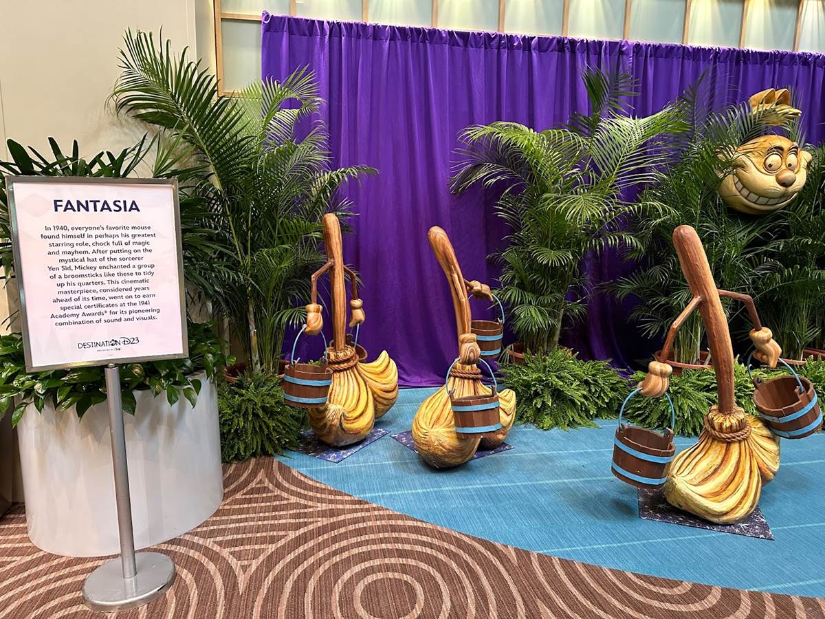Photos: "Plush Mountain" and Giant Props Feature in the Destination D23 ...