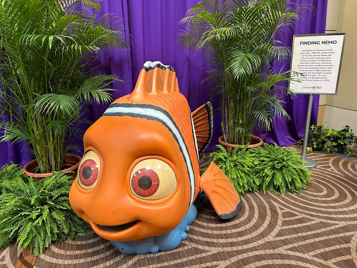 Photos: "Plush Mountain" and Giant Props Feature in the Destination D23 ...