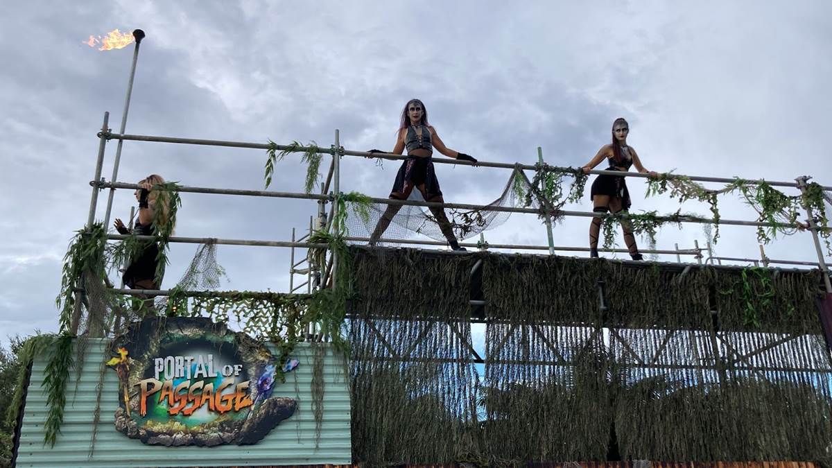 Review: Howl-O-Scream Returns with More Frights Than Ever at SeaWorld ...