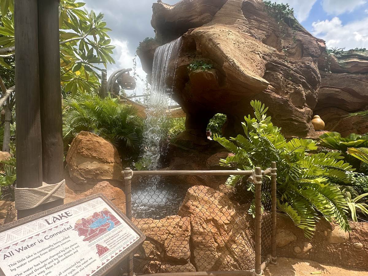 Video/Photos: Journey of Water, Inspired By Moana at EPCOT ...