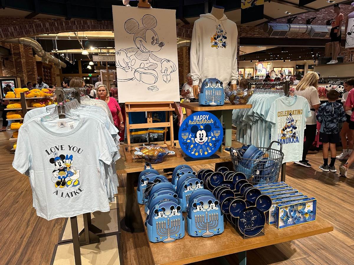 Photos: Holiday Merchandise Now Available in World of Disney at Disney ...