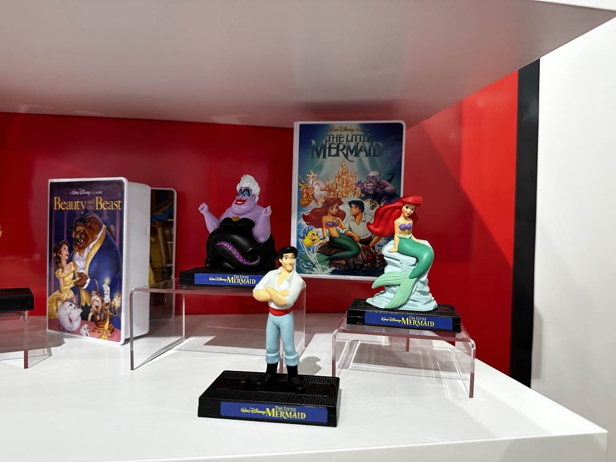 Toy Fair 2023: Basic Fun! Taps Into Nostalgia with Disney Lite-Brite ...