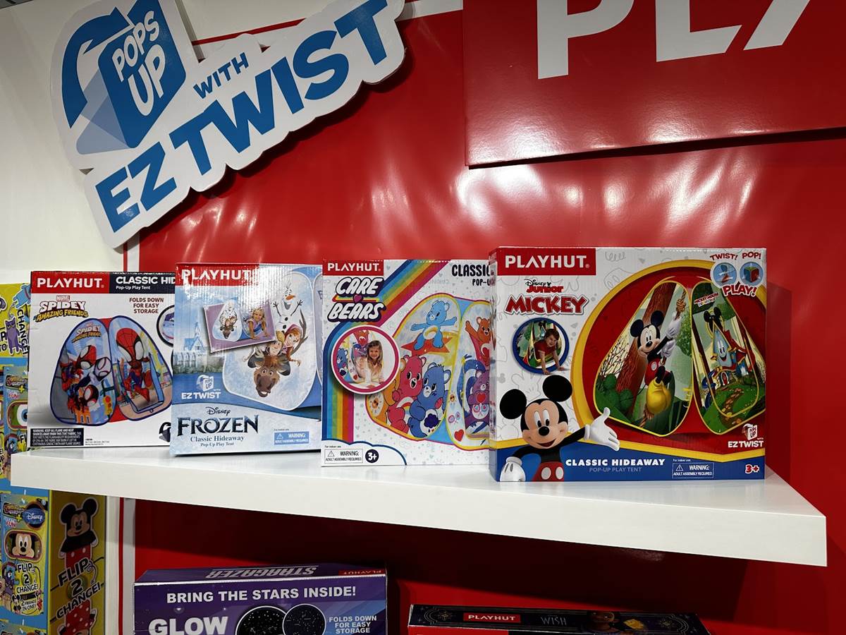 Toy Fair 2023: Basic Fun! Taps Into Nostalgia with Disney Lite-Brite ...