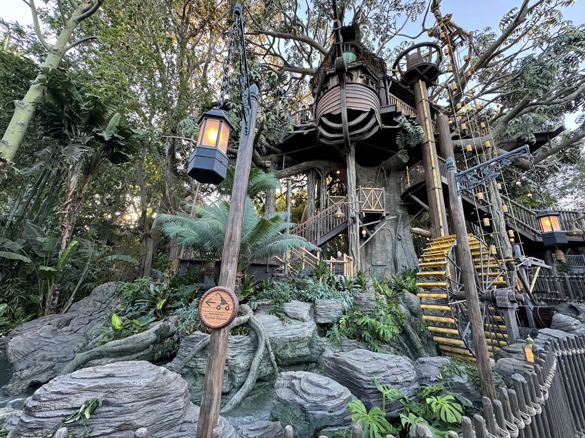 Disney News | Adventureland Treehouse - LaughingPlace.com