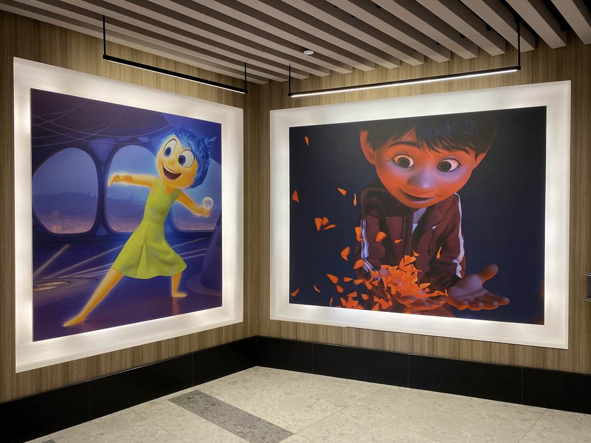 Photos: Catching Up On The Progress Of Disneyland's Pixar Place Hotel ...