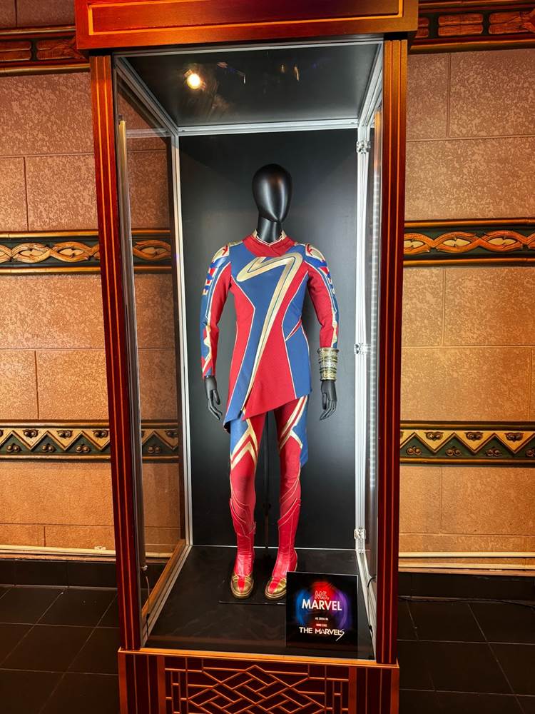 Photos: "The Marvels" Opening Night Fan Event at Disney's El Capitan ...