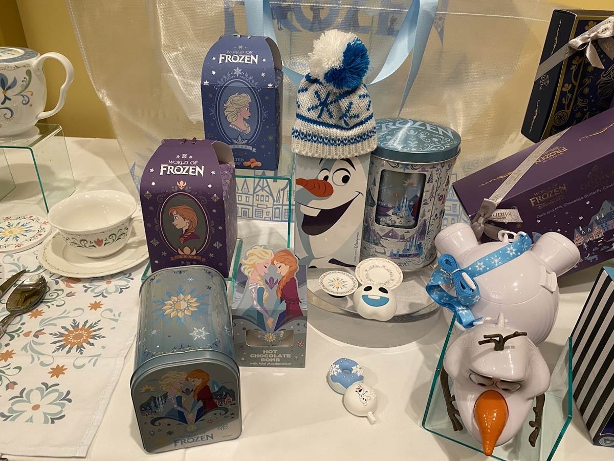 World of Frozen Reveals Merchandise and Meals For Opening ...