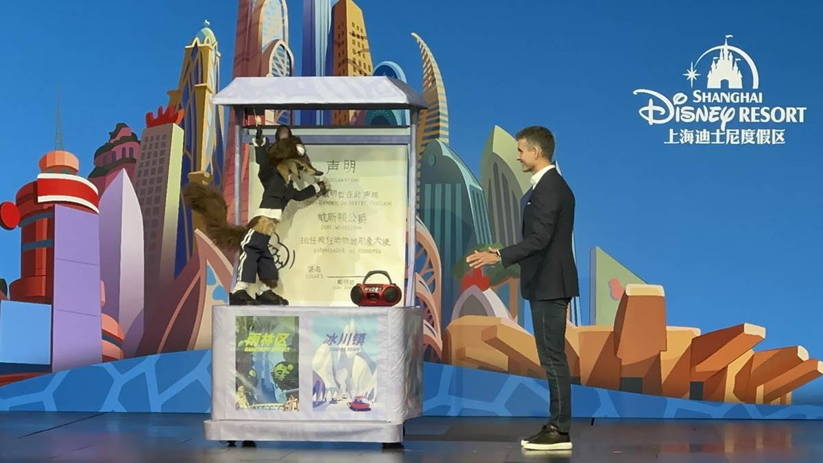 Video: Disney Experiences Chairman Josh D'Amaro Takes The Stage With ...