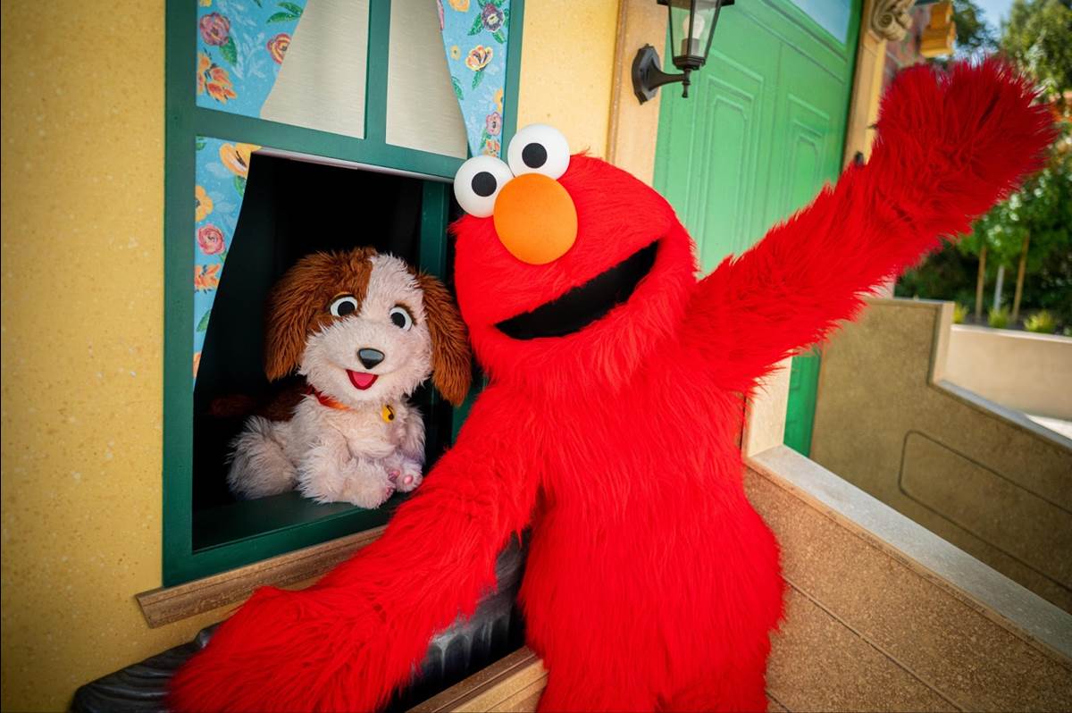 Elmo’s Furry Fun Fest Coming to Sesame Place San Diego Weekends ...