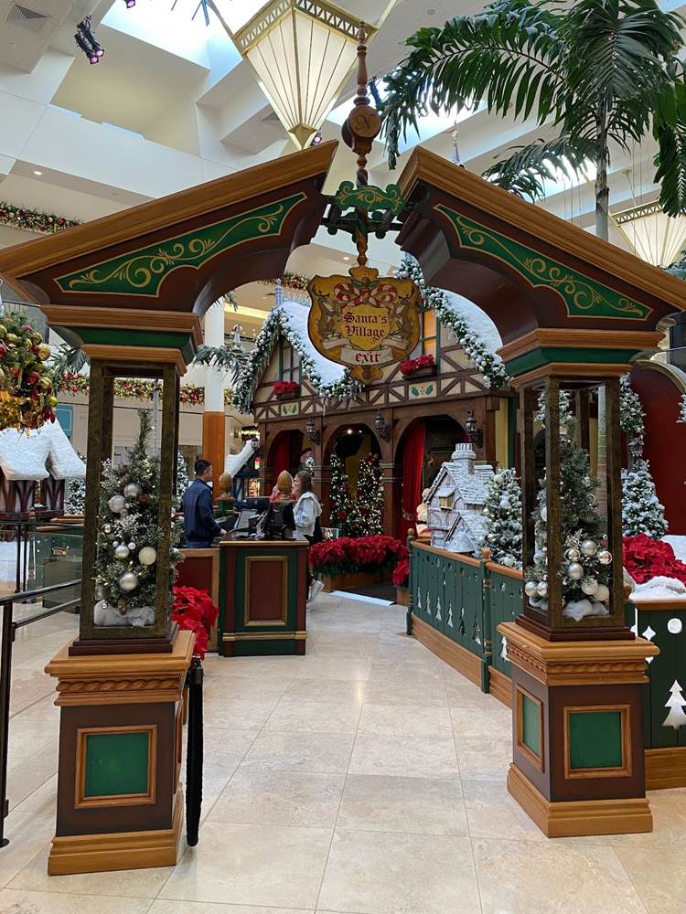 Photos / Video: CHOC Foundation Hosts "Carousel of Possible Dreams ...