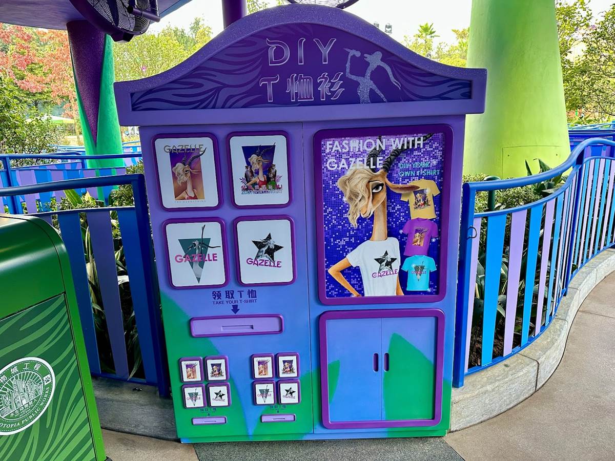 Photos / Video – Full Ride-Through and Photo Tour of Zootopia: Hot ...