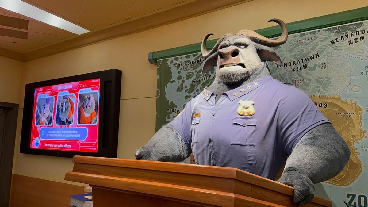 Photos / Video – Full Ride-Through and Photo Tour of Zootopia: Hot ...