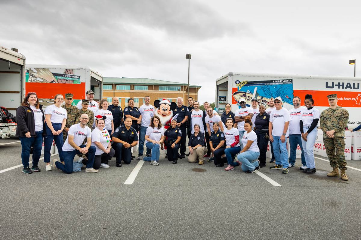 Walt Disney World Continues the Tradition of the Disney Ultimate Toy ...