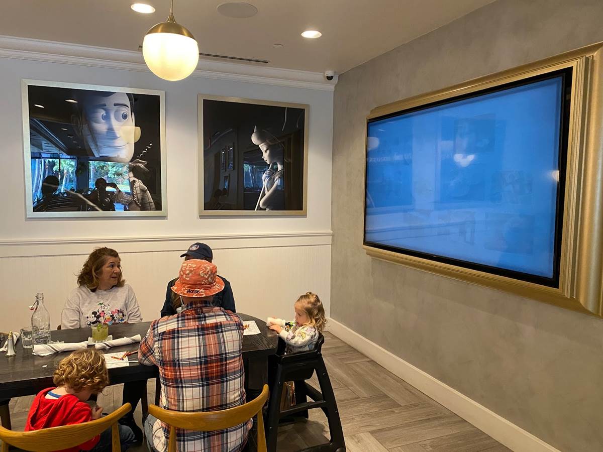 Photos: Take a Look Around the Recently Opened Great Maple Restaurant ...