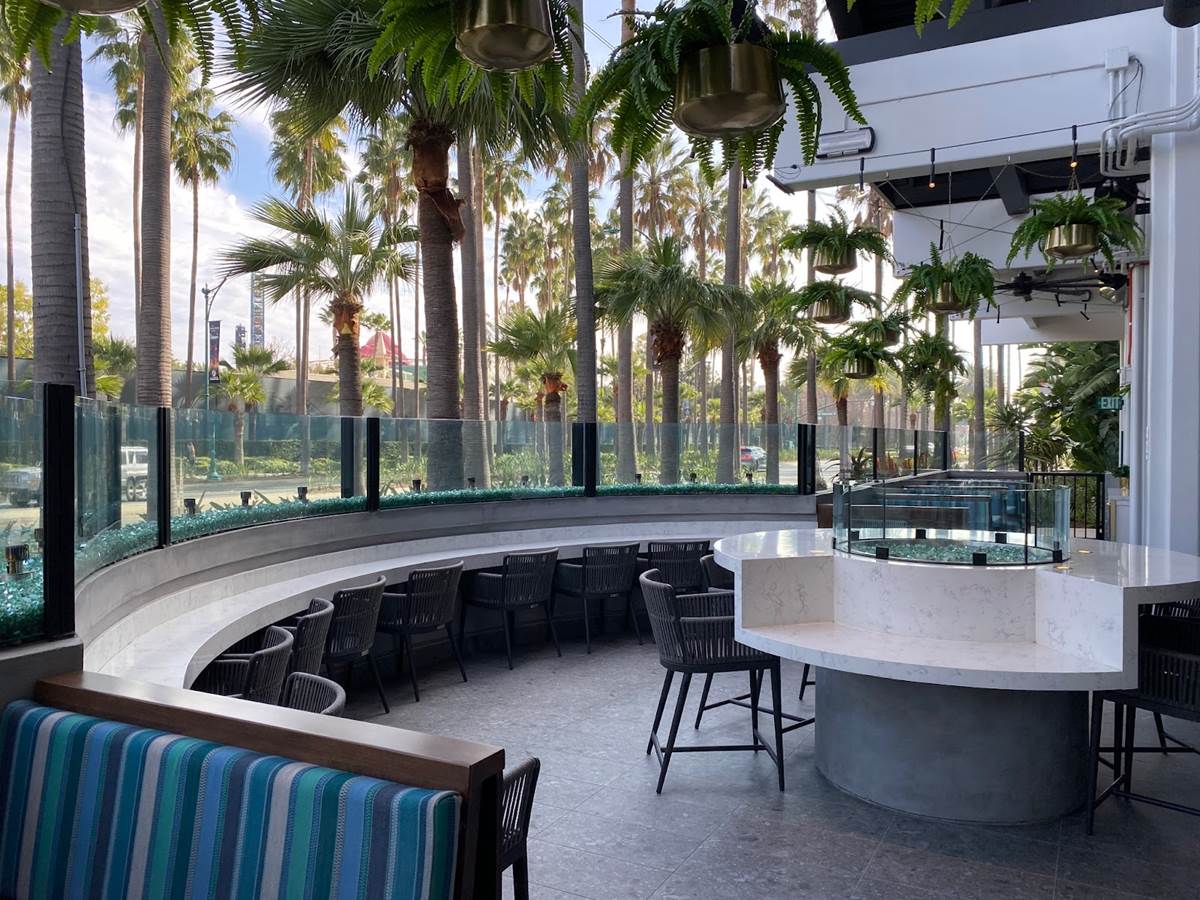 Photos: Take a Look Around the Recently Opened Great Maple Restaurant ...