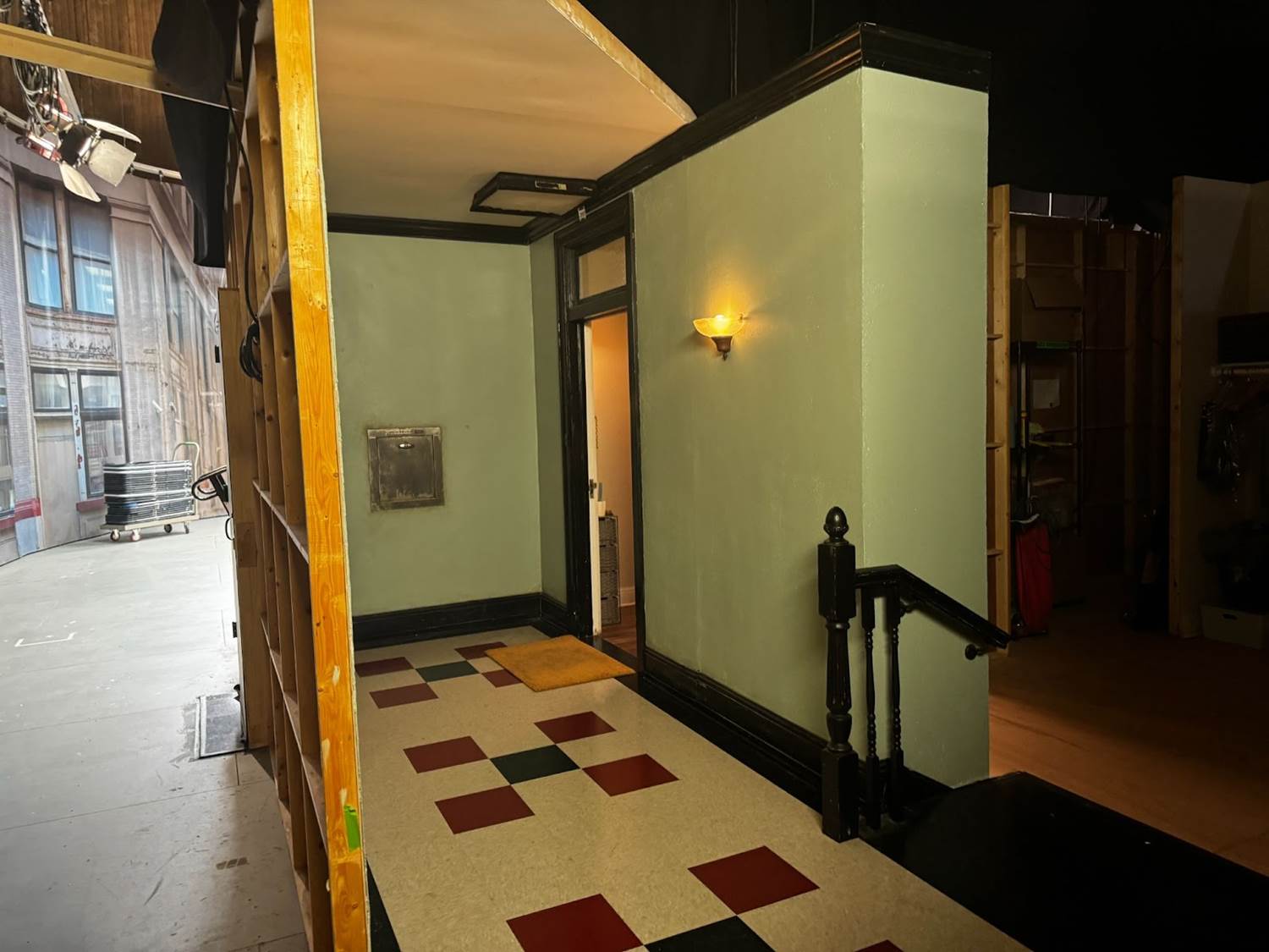 Feeling Alive on the Set of "Not Dead Yet" - The Cast Reveal the Joy of ...