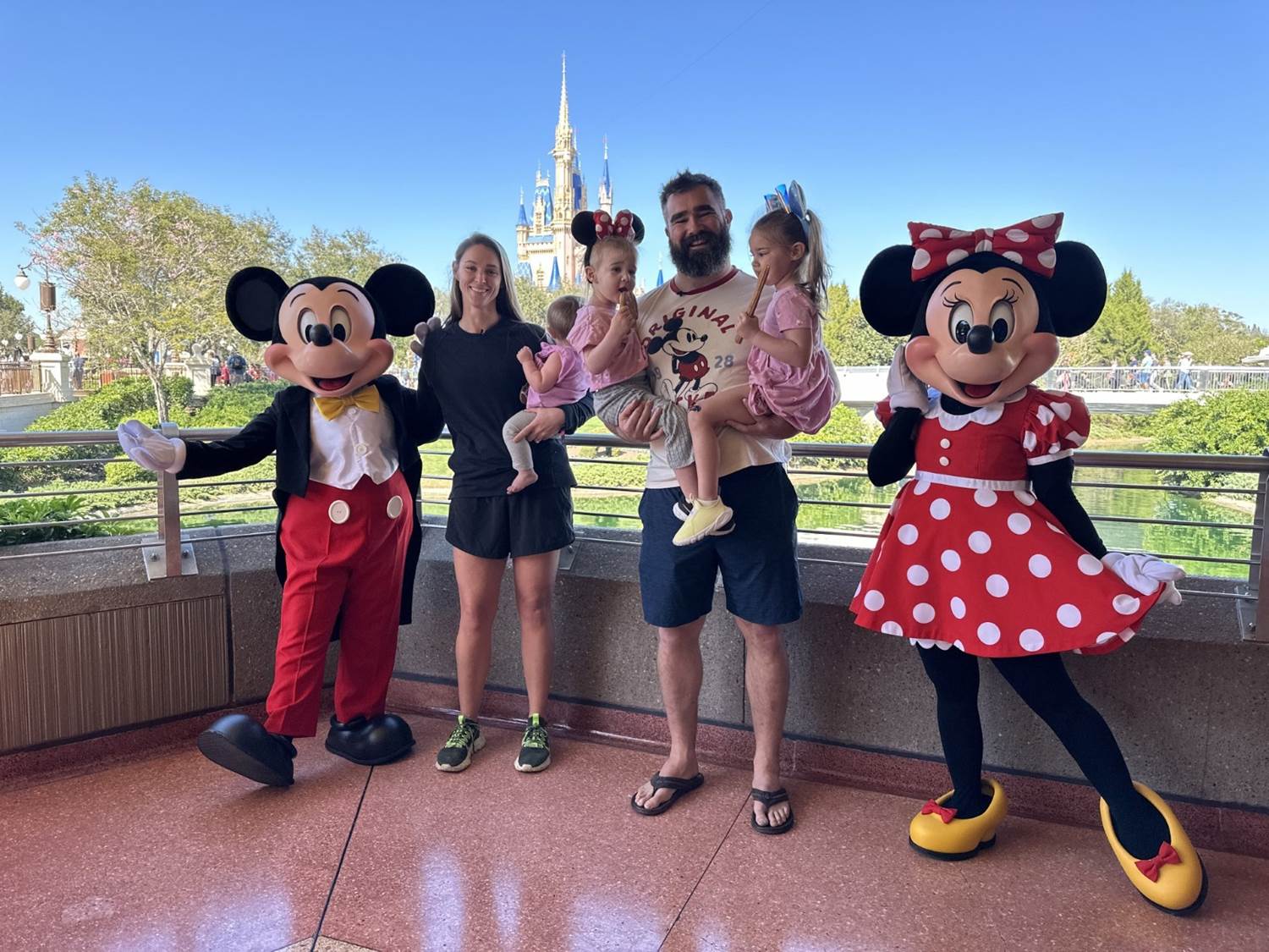 NFL Star Jason Kelce Visits Walt Disney World's Magic Kingdom ...
