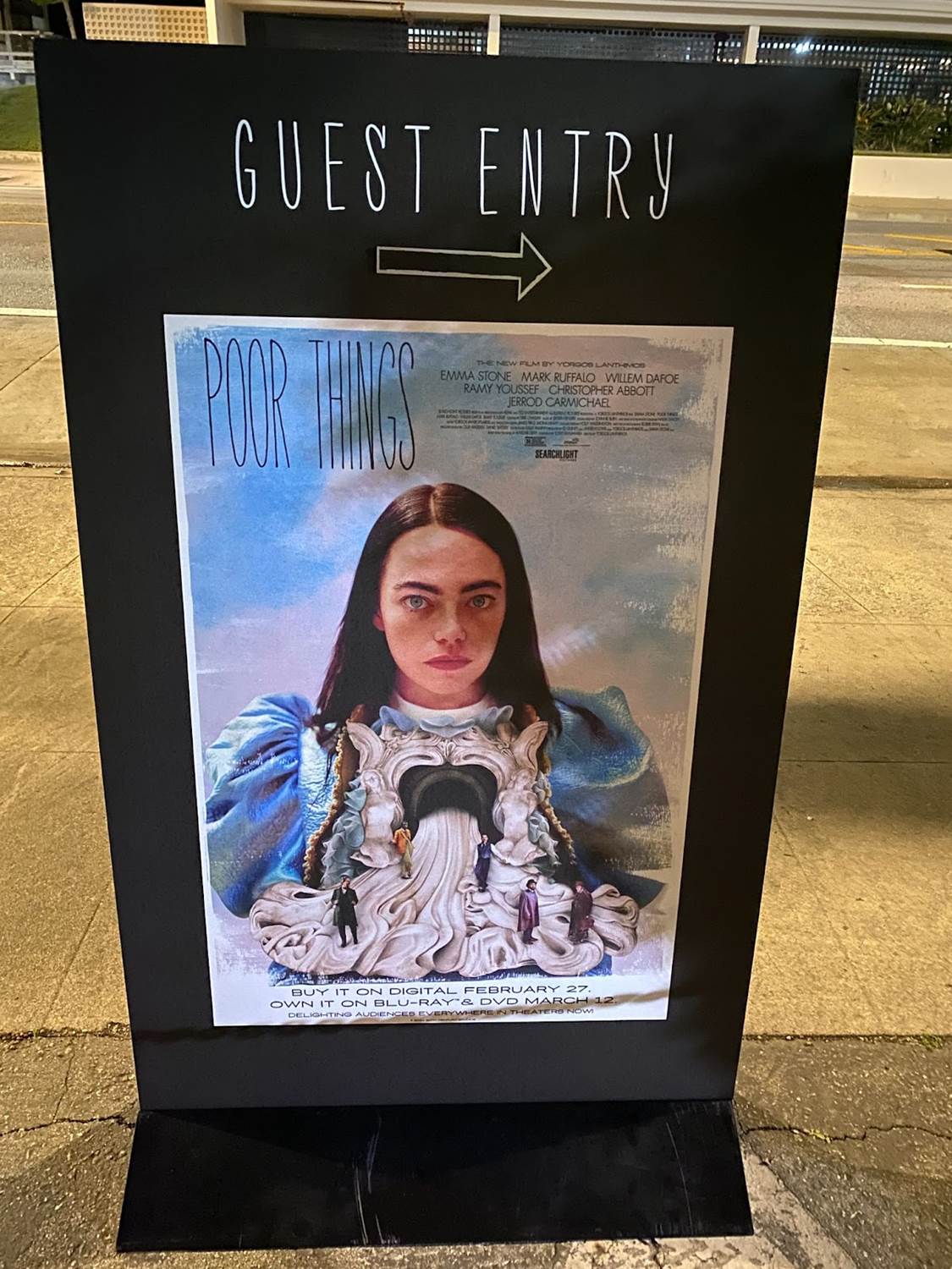 Photos / Video: Searchlight Pictures' "Poor Things" Celebrates Home ...