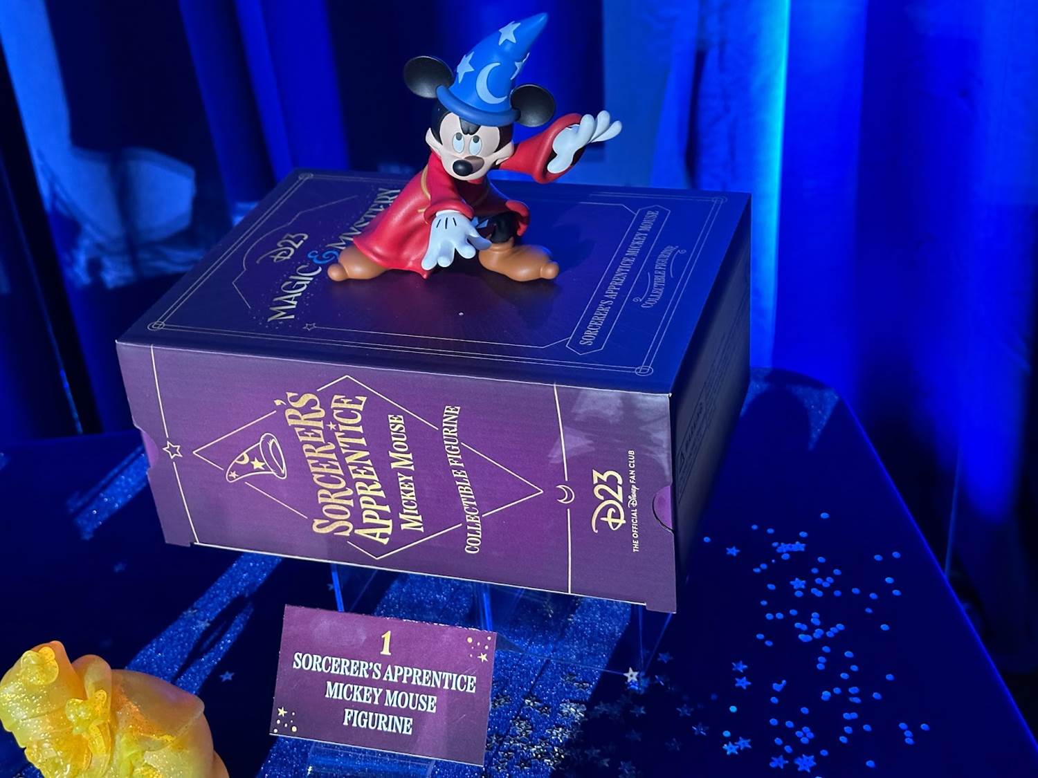 A Closer Look at the 2024 D23 Gold Member Collector Set - LaughingPlace.com