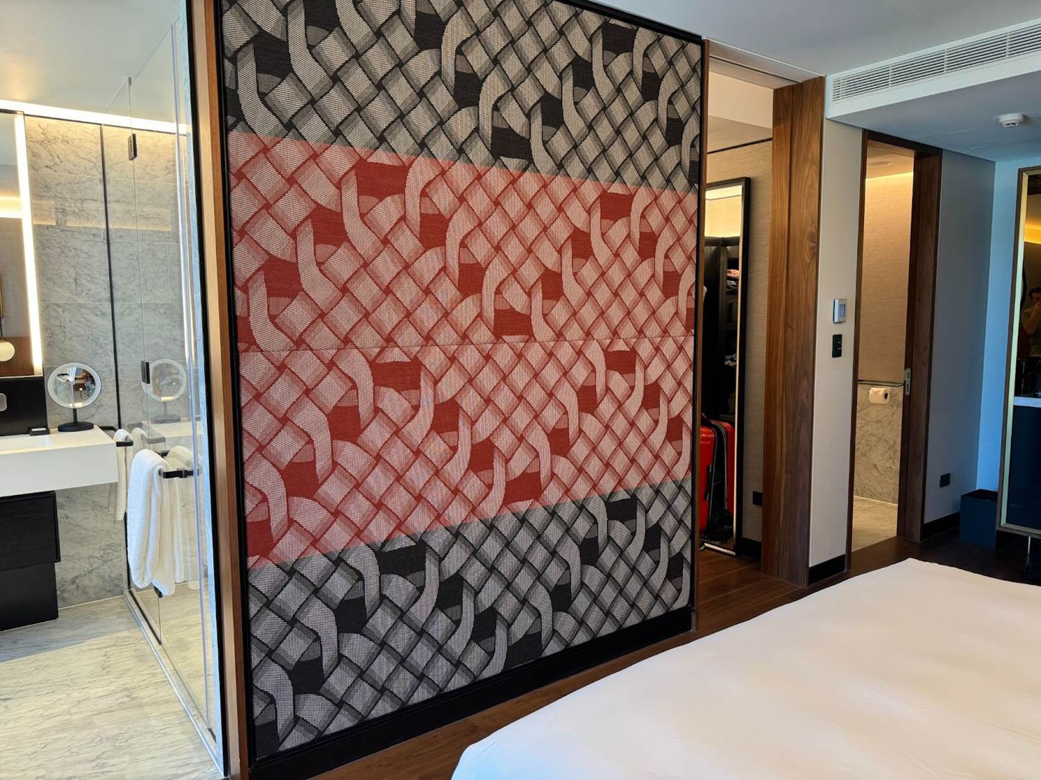 Trip Report: Adventures by Disney New Zealand Day 1 - Welcome to ...