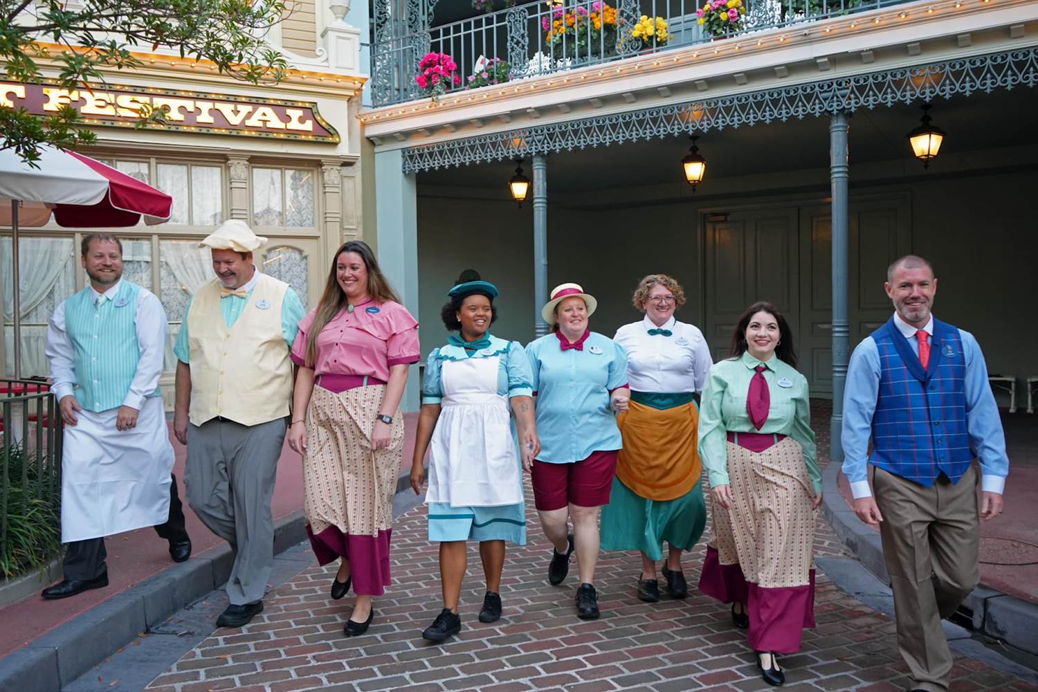 Main Street U.S.A. Cast Members Soon to Debut New Costumes at the Magic ...