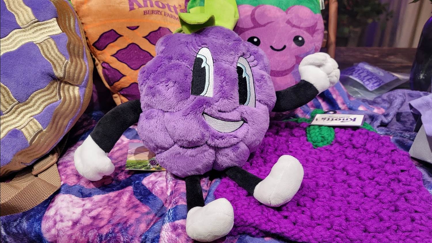 Disney News | Knott's Boysenberry Festival - LaughingPlace.com