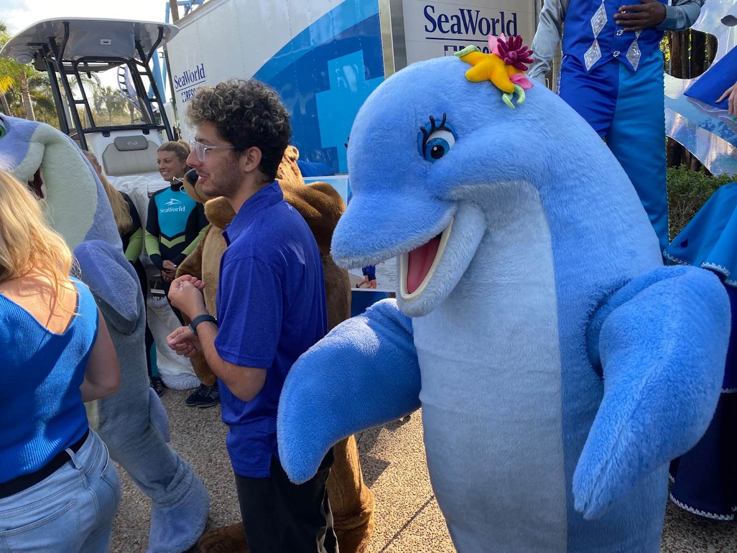 Photos / Video: SeaWorld Orlando Kicks Off SeaWorld's 60th Anniversary ...