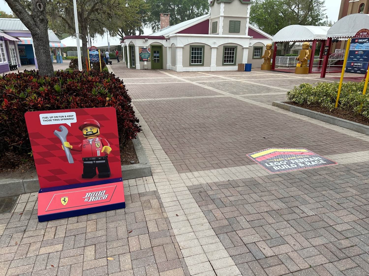 Photos / Videos: LEGO Ferrari Build & Race Experience Opens at LEGOLAND ...