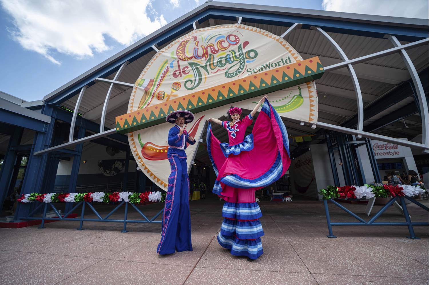 Celebrate Cinco de Mayo at SeaWorld Orlando Starting April 25th ...