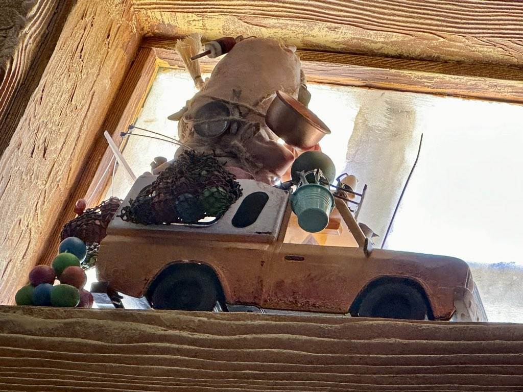 Disneyland Pixar Fest 2024 Hidden Pizza Planet Truck Guide ...