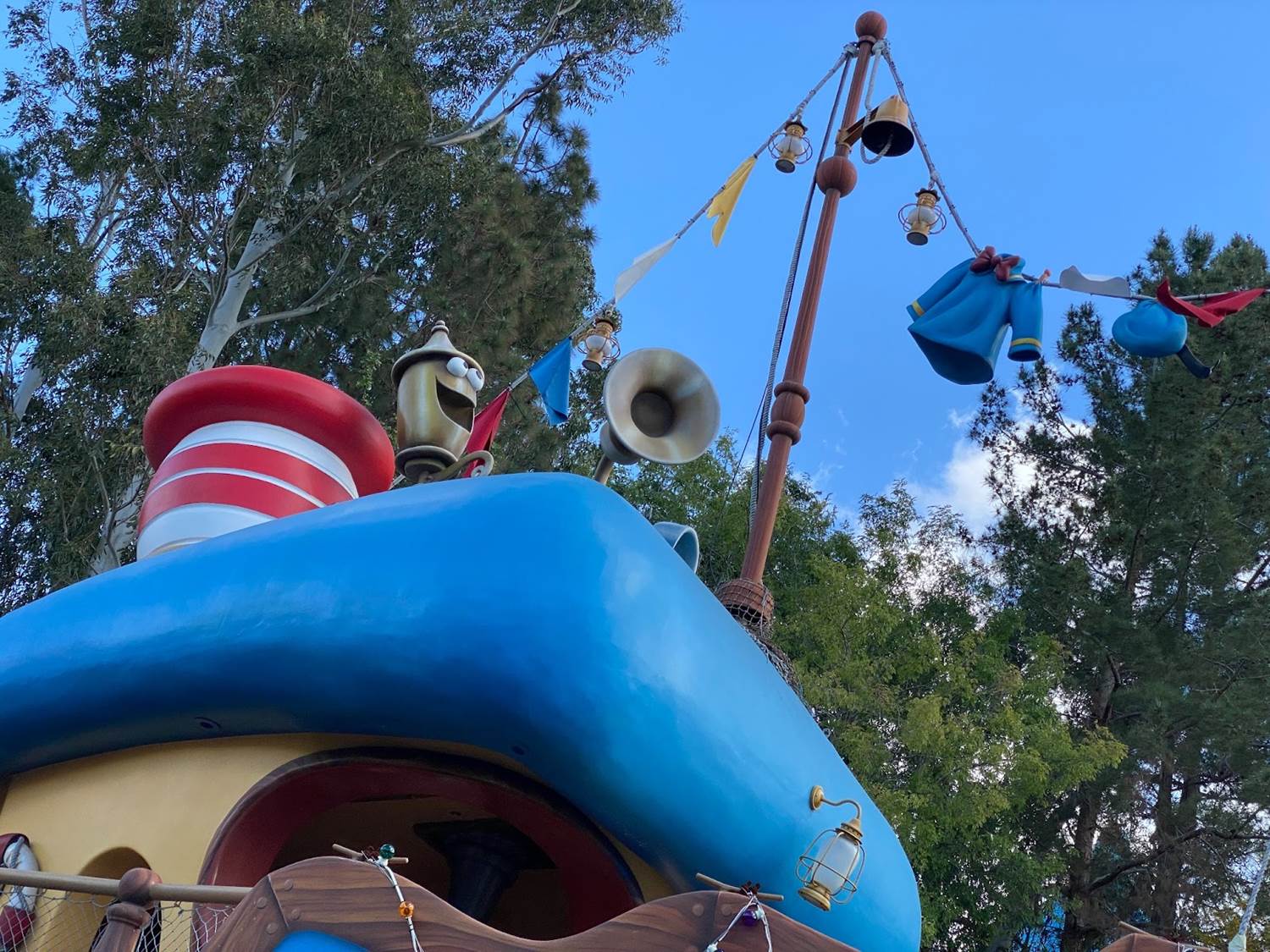 Photos: Donald’s Duck Pond Finally Opens in Mickey’s Toontown After ...