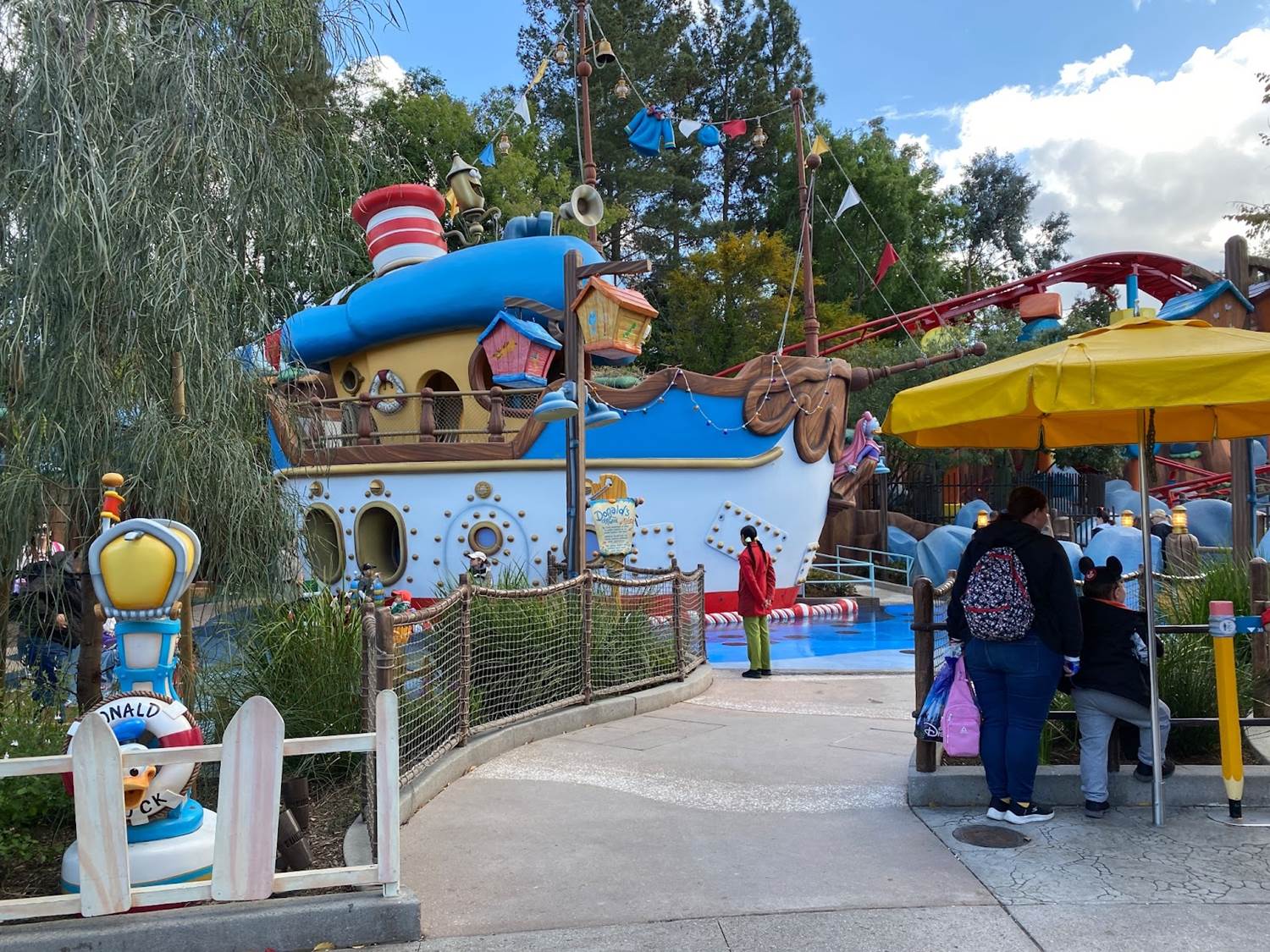Photos: Donald’s Duck Pond Finally Opens in Mickey’s Toontown After ...