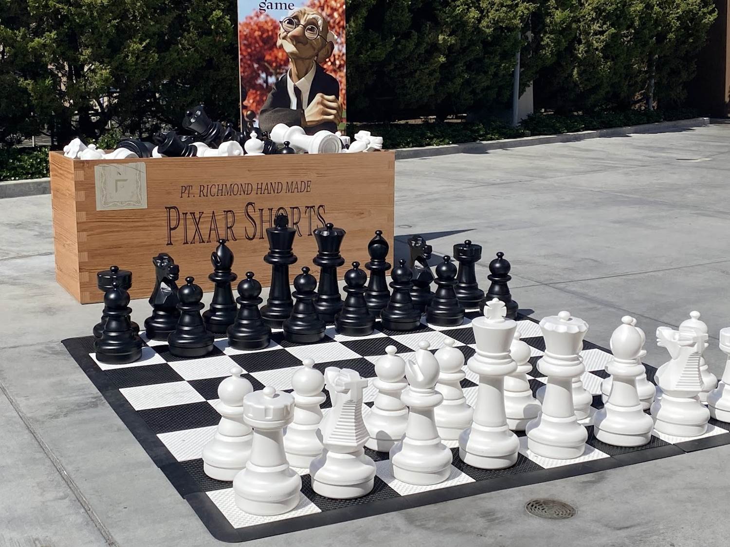 Photos: “Shorts Stop” Drive-In at Club Pixar During Daytime At Disney’s ...