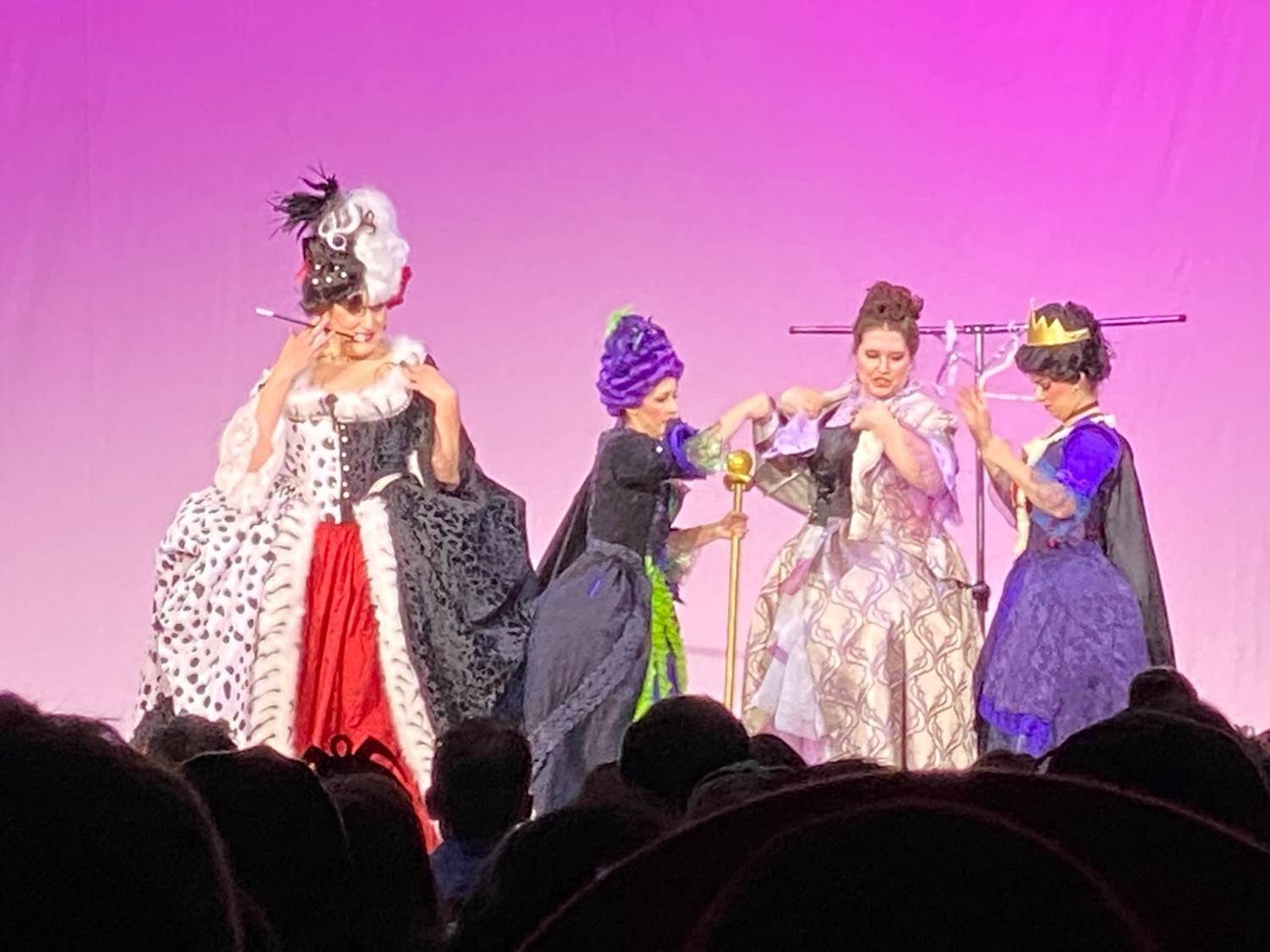 Photos: The Best Disney, Star Wars, and Marvel-Related Cosplay from ...