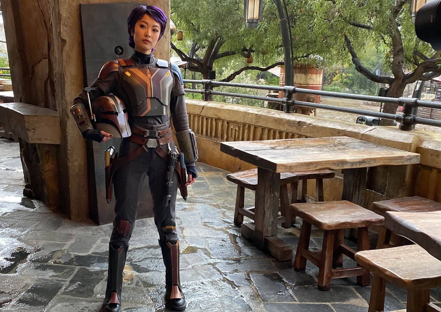 Sabine Wren Makes Her Debut At Disneyland's Star Wars: Galaxy's Edge ...