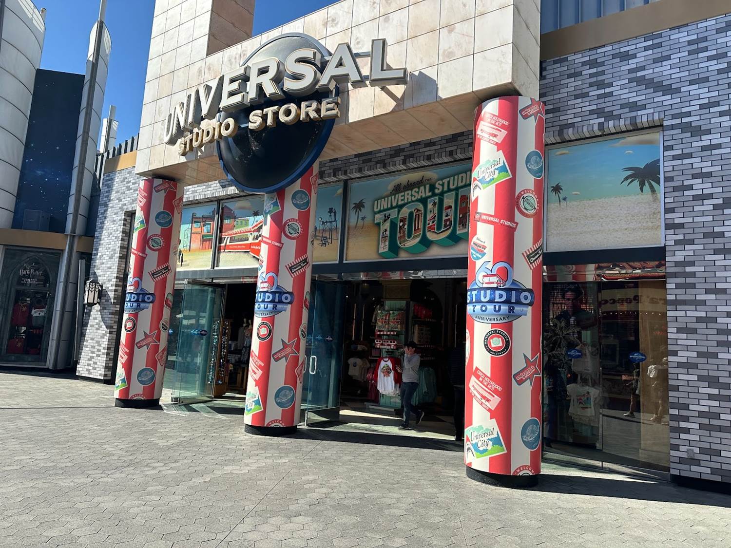 Photos: Universal Studios Hollywood Studio Tour 60th Anniversary ...