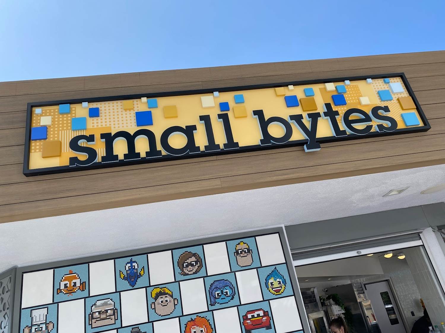 Photos: Small Bytes Poolside Bar Opens at the Pixar Place Hotel ...