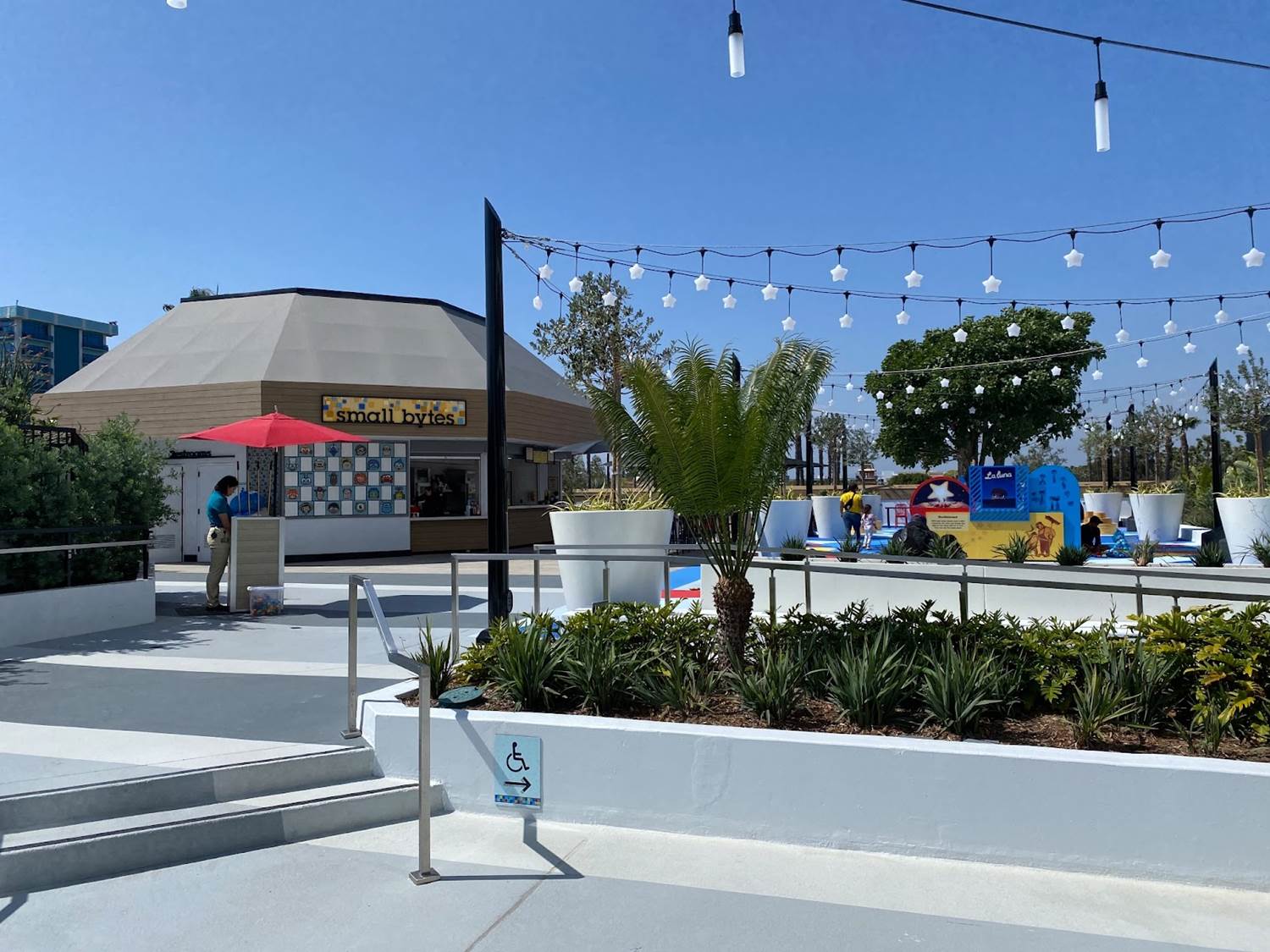 Photos: Small Bytes Poolside Bar Opens at the Pixar Place Hotel ...