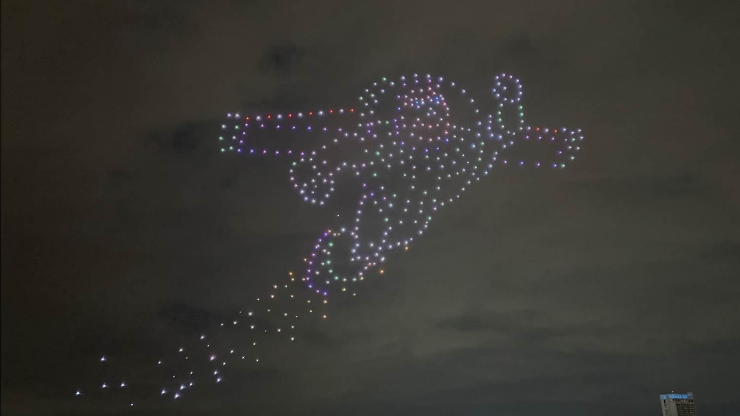 Photos / Video: “Disney Dreams That Soar” Drone Show Debuts at Disney ...