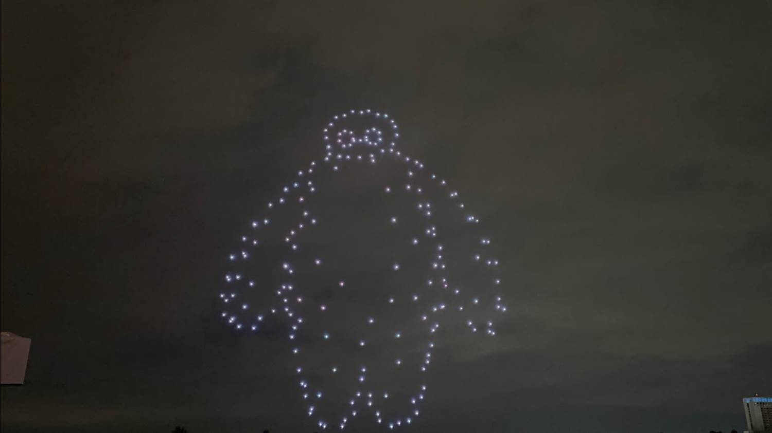 Photos / Video: “Disney Dreams That Soar” Drone Show Debuts at Disney ...